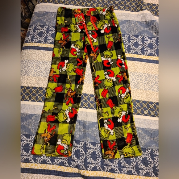 Dr. Seuss | Intimates & Sleepwear | Grinch Pajama Pants | Poshmark